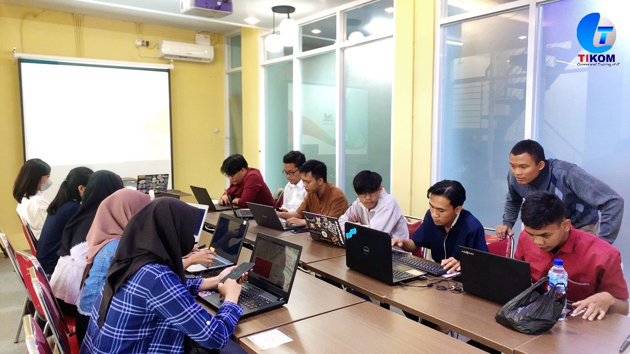 Pelatihan Vokasi Web Programming Metode Blended - KURSUS ONLINE